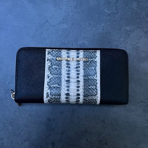 MICHAEL Michael Kors | Bags | Michael Kors Snake Print Wallet | Poshmark